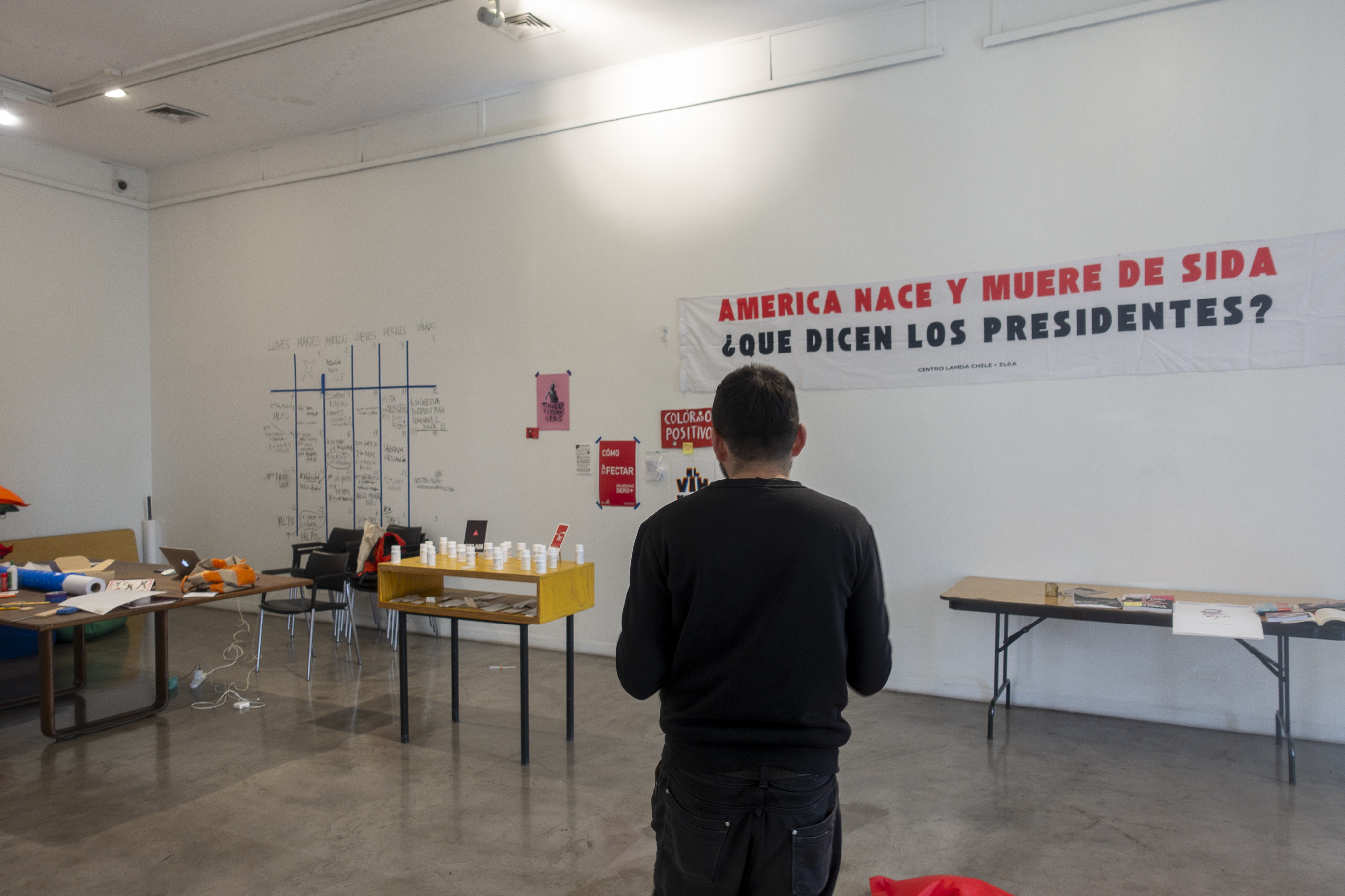 Lanzamiento del libro Historia de las humillaciones de Jorge Marchant ...